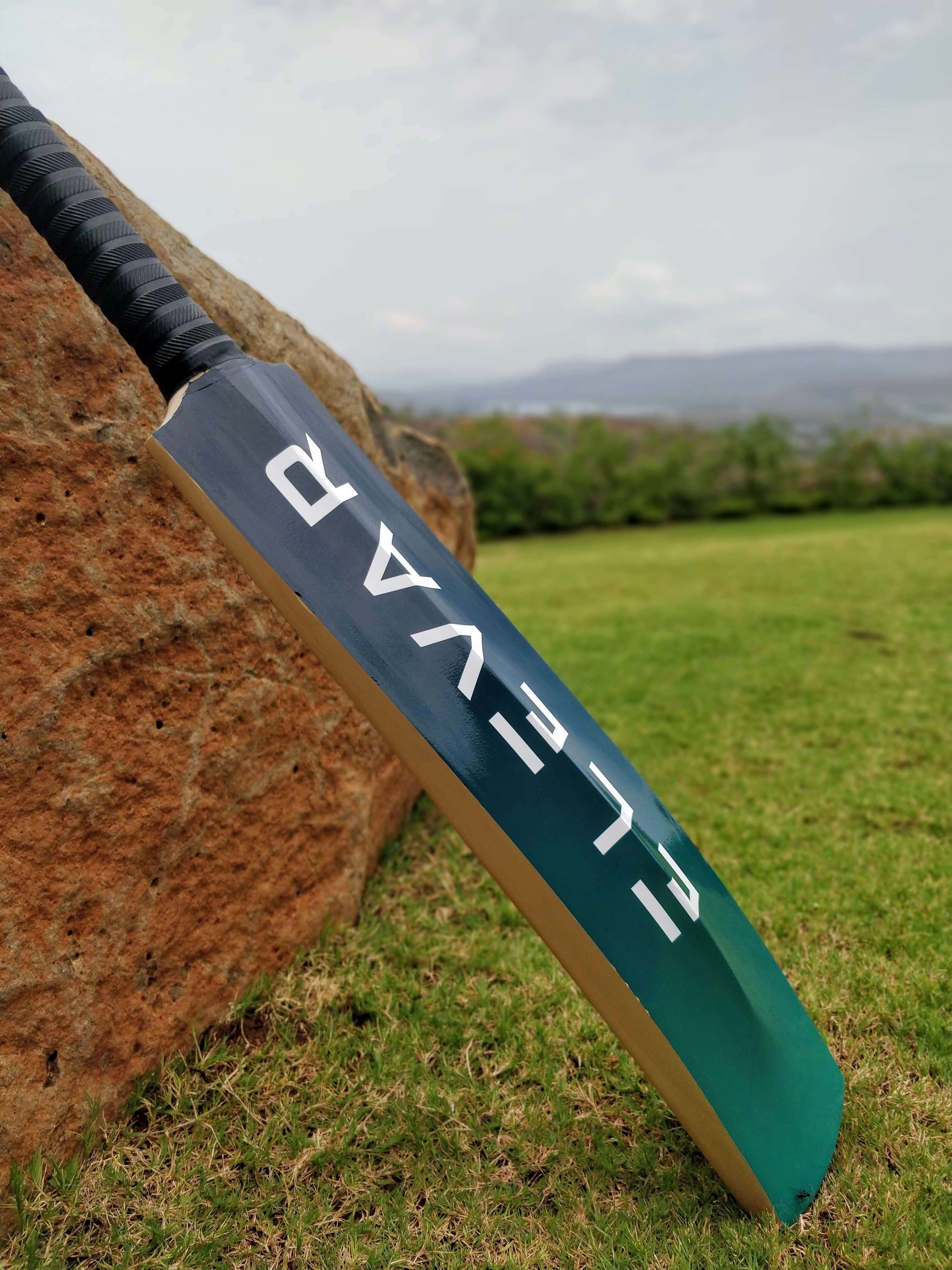 India's Best Cricket Bats | Elevar Sports